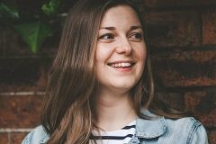 Mairi | Female Solo Singer / Pianist for Hire